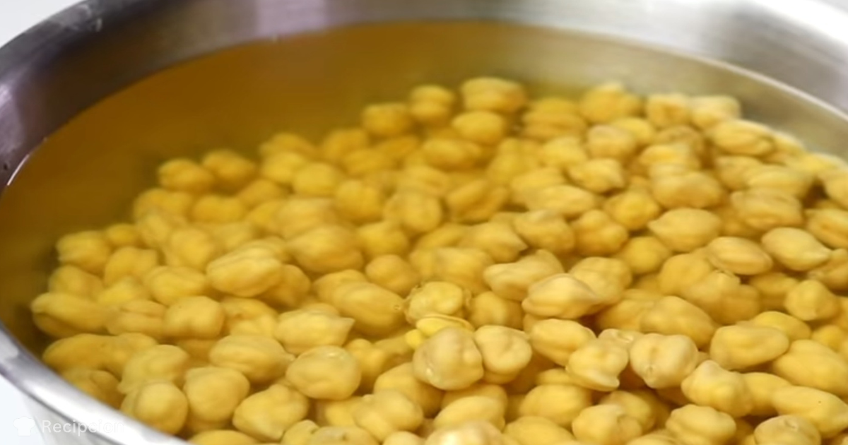 How to Make Delicious Paharganj Kabuli Chana - Recipeion